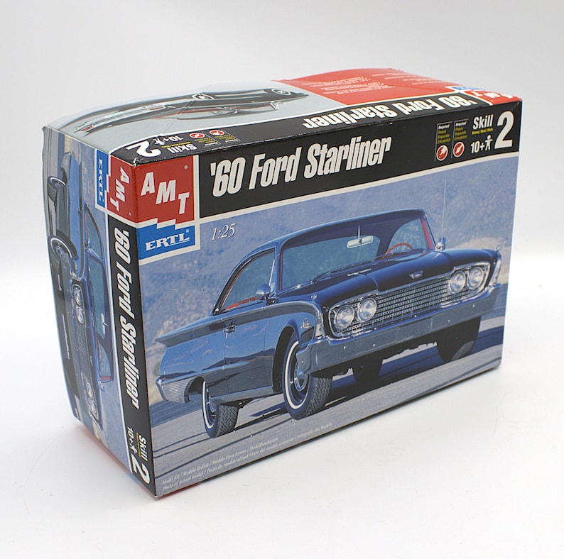 Vintage AMT '60 Ford Starliner Model Kit 1/25 Scale High Detail 1960s ...