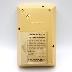 Vintage 1970s Electronic Basketball Handheld Video Game Digital Red LED ...