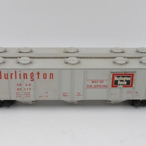 Vintage HO Scale Model Train Car Burlington Route Grain Car Transport ...