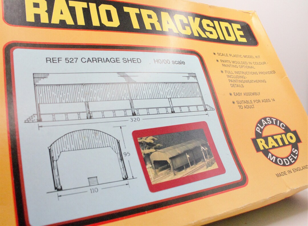 Vintage Train Set Building HO Scale Miniature Ratio Trackside Carriage ...