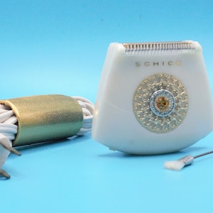 Vintage Ladies Razor Lady Schick Crown Jewel Electric Shaver in Satin ...