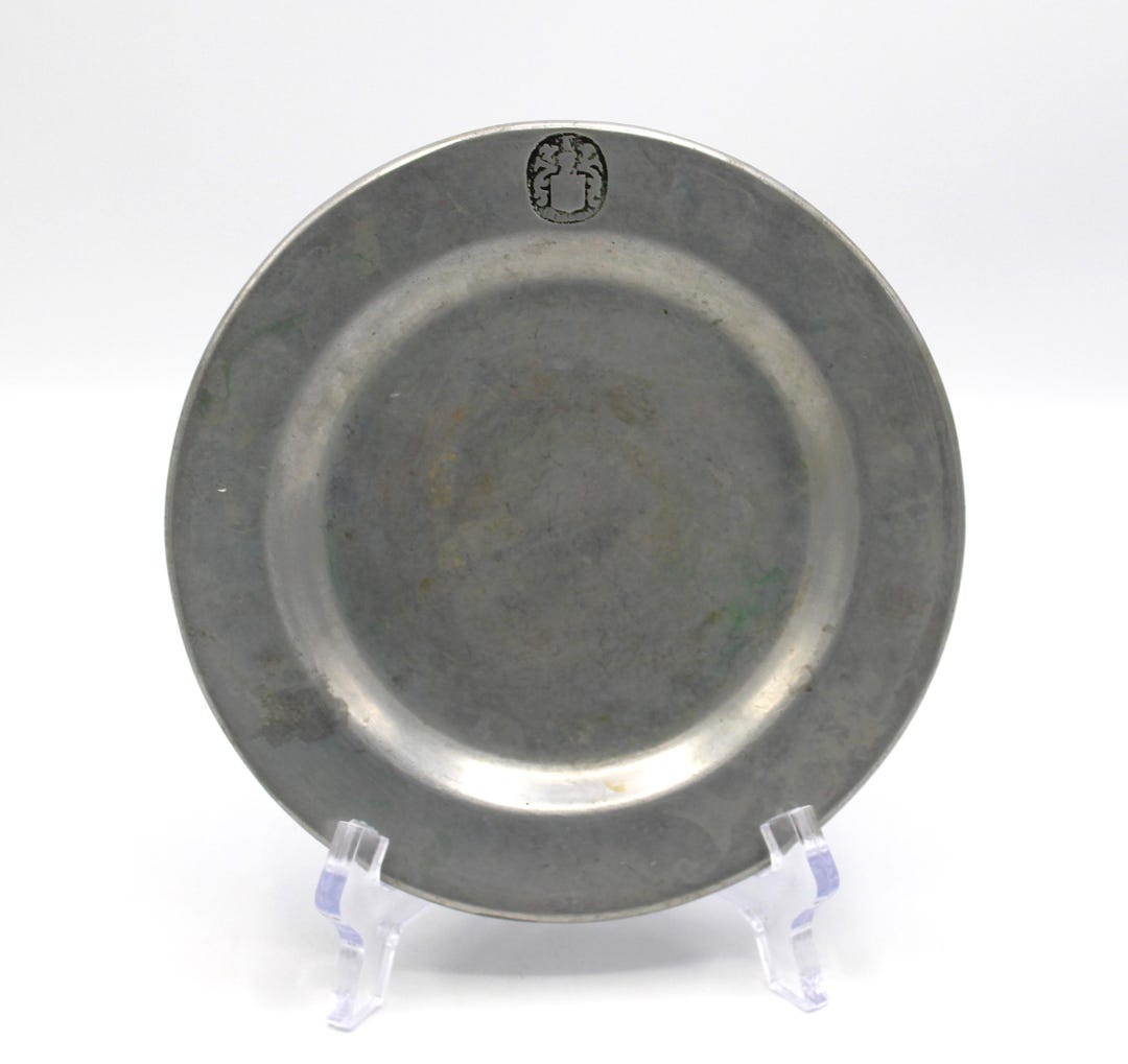 Vintage Silver Plate Pewter Aluminum Alloy Crest Shield Wilton Columbia ...