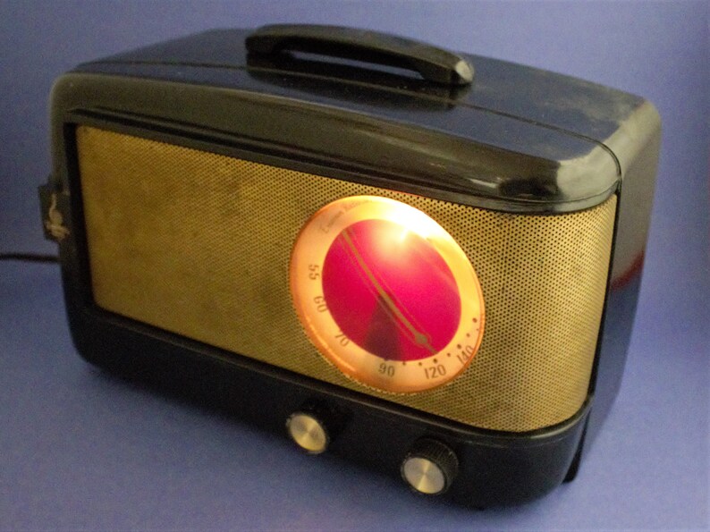 Vintage 1950s Lighted Red Dial Tube Radio Portable AM Receiver - Etsy