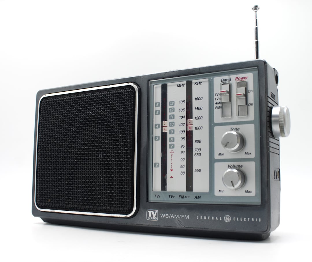 Vintage General Electric Radio AM/FM Receiver TV Sound Mobile Audio ...
