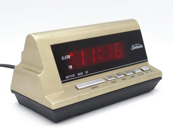 Vintage Digital Alarm Clock Radio Realistic Chronomatic 260 Blue ...