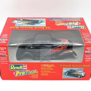 Vintage Revell 34 Ford Street Rod Coupe Scale Model Kit Replica Die ...
