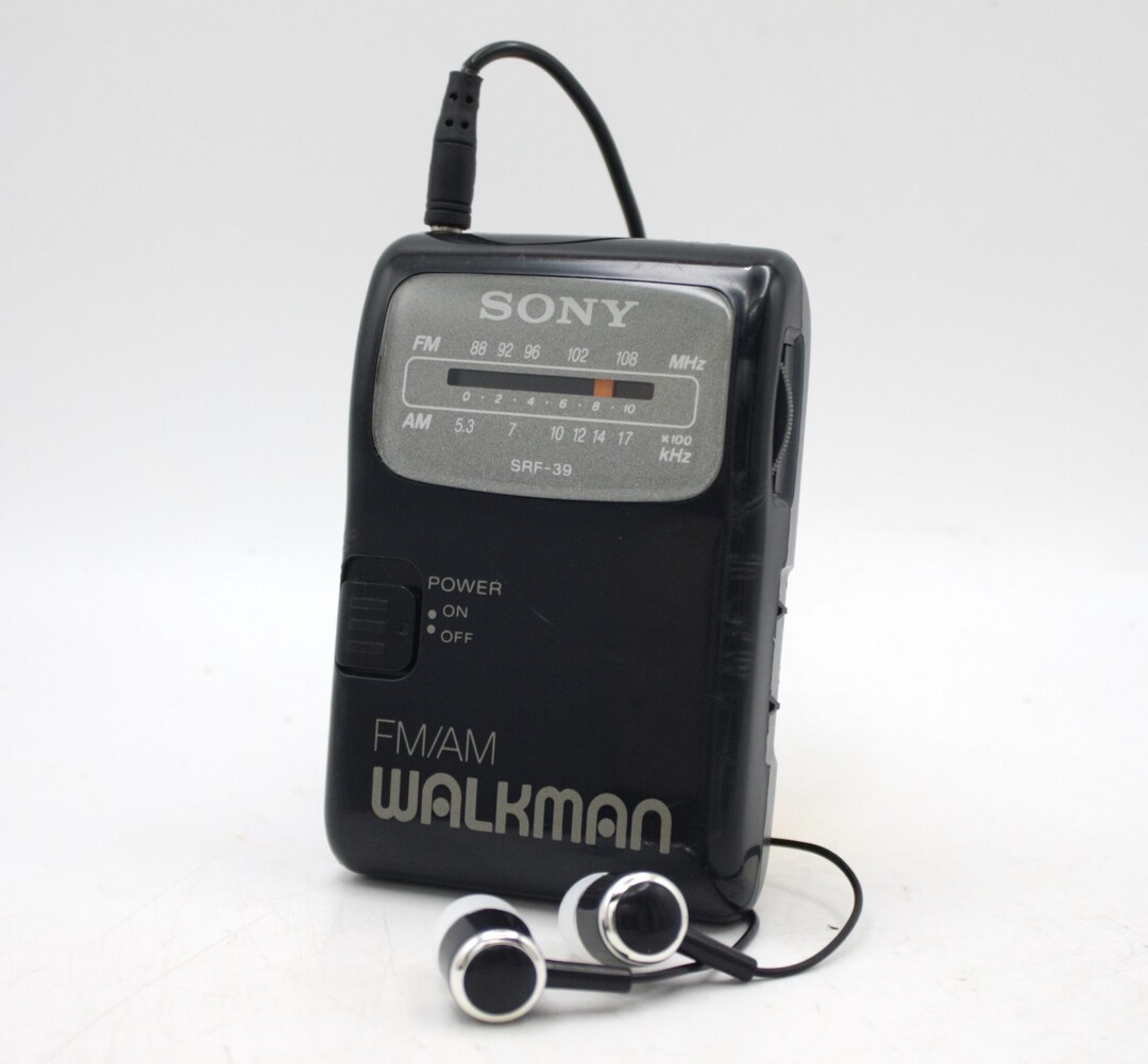 Vintage Sony Walkman AM/FM Personal Stereo Radio Receiver Black With ...