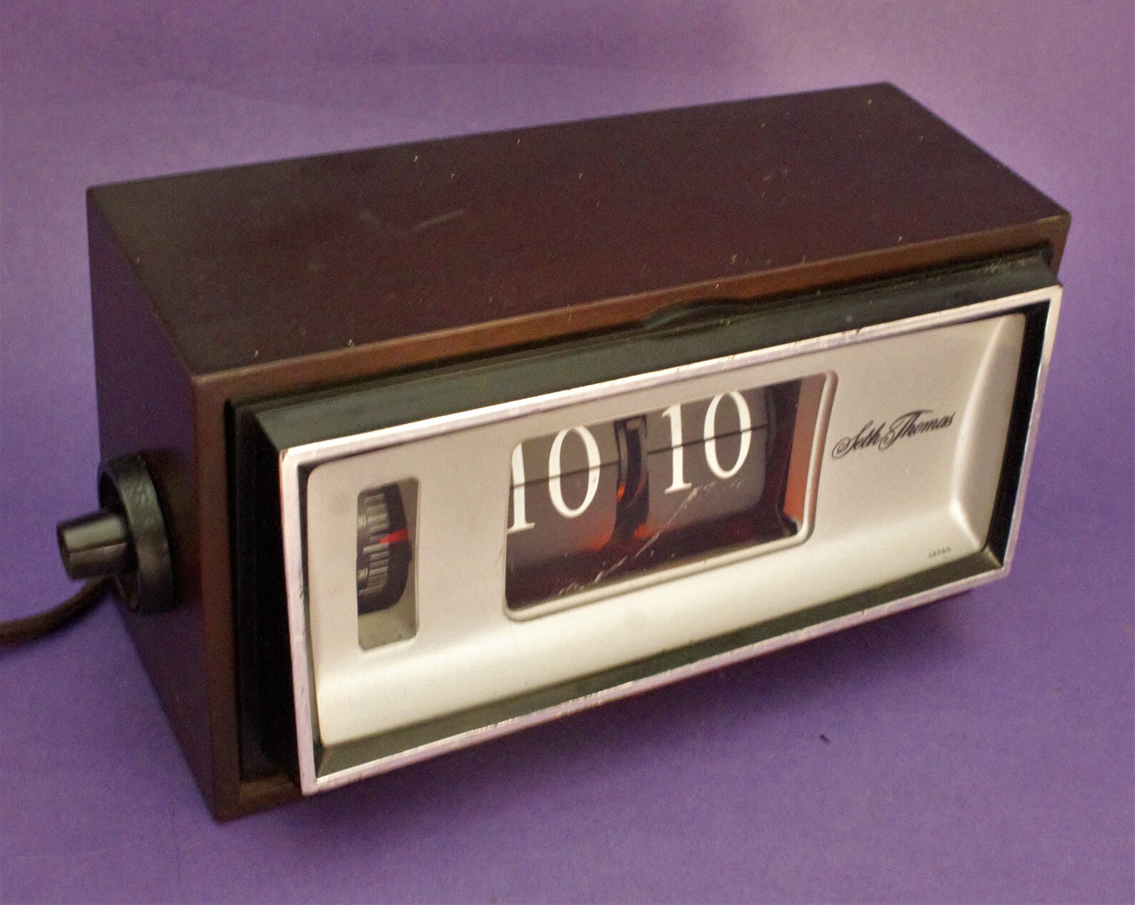 Vintage 70s Flip Clock Alarm Lighted Display Real Wood Case - Etsy