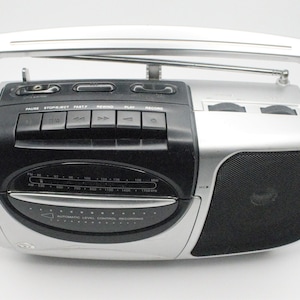 Vintage Mini Boombox Cassette Player AM/FM Radio Portable Audio Tape ...