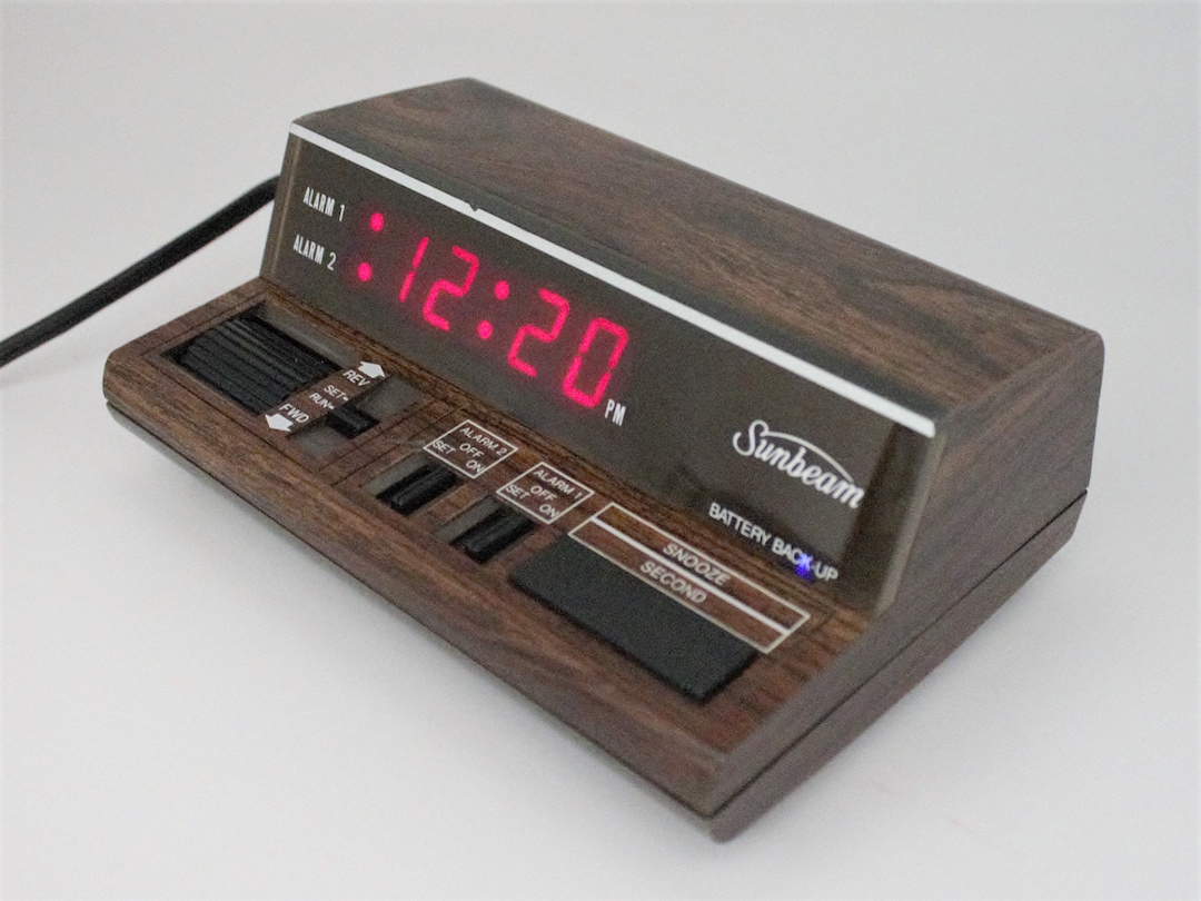 Vintage 1980s Digital Alarm Clock Woodgrain Red LED Lighted Time ...