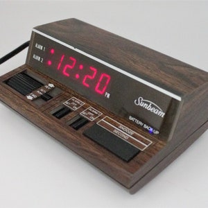 Vintage 1980s Digital Alarm Clock Woodgrain Red LED Lighted Time ...