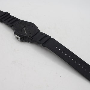 Vintage FM Radio Watch 1980s Digital Quartz Watch FM Receiver With ...