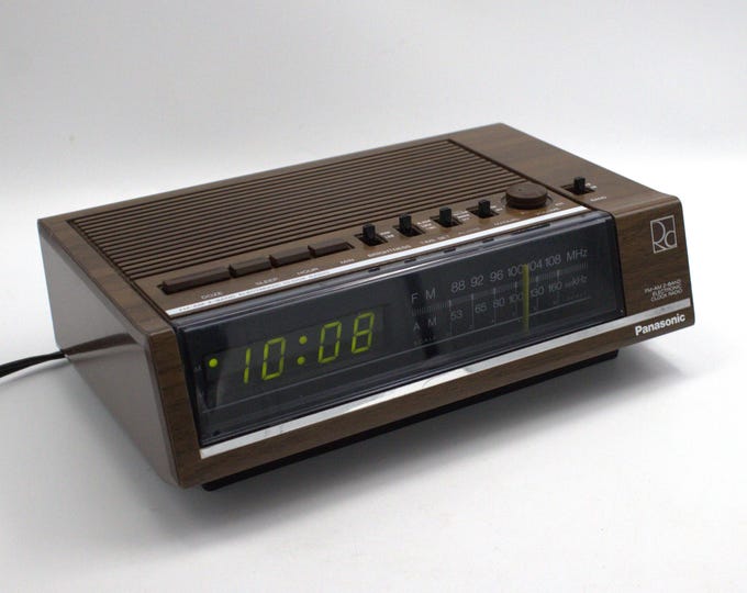 Vintage 1980s Panasonic Digital Alarm Clock Radio AM/FM Tuner Green LED ...