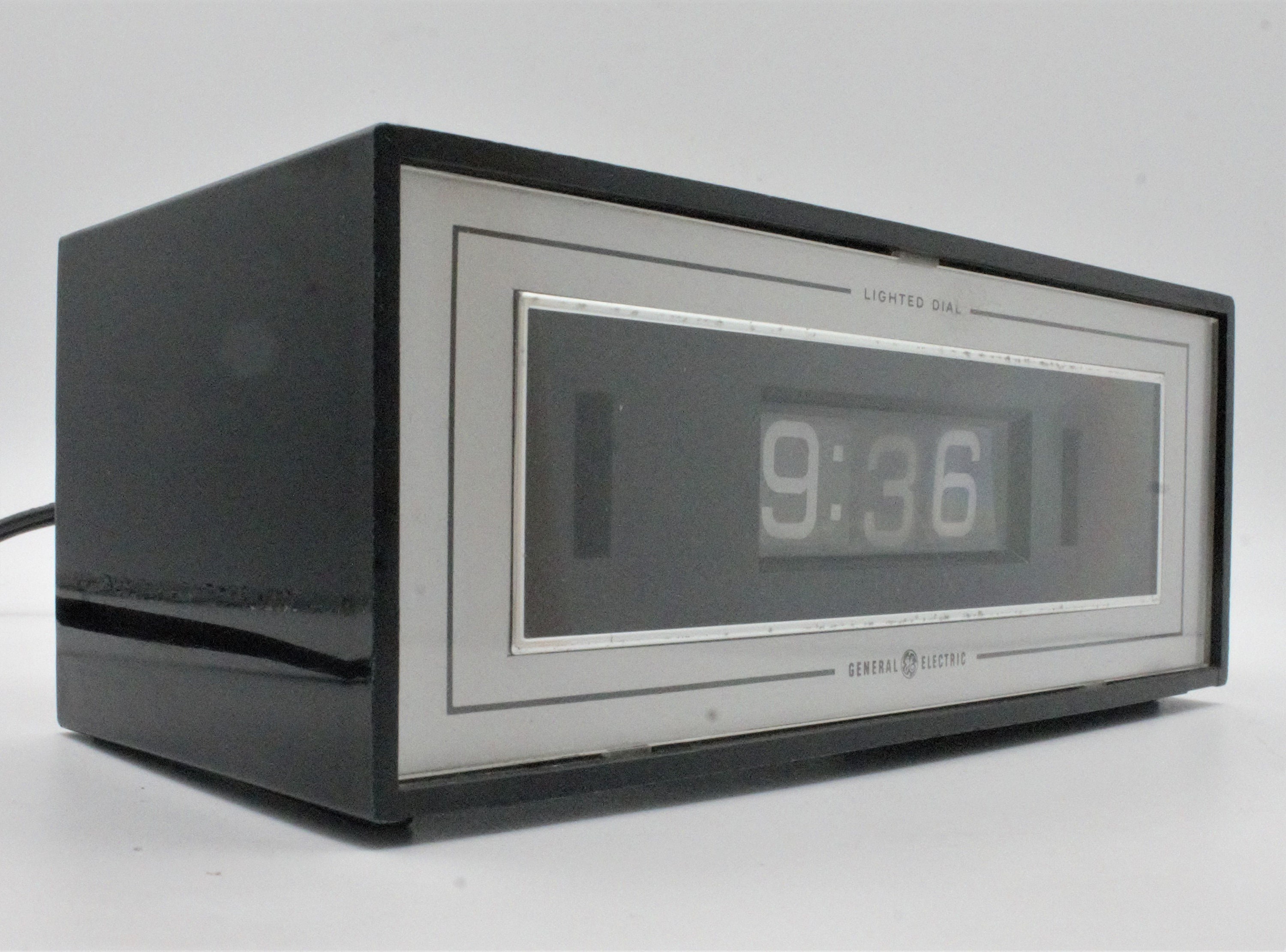Ge Flip Clocks