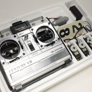 Vintage Radio Control Century VII PCM RC Set With 4 Servos Setup Flying Model Aircraft ...