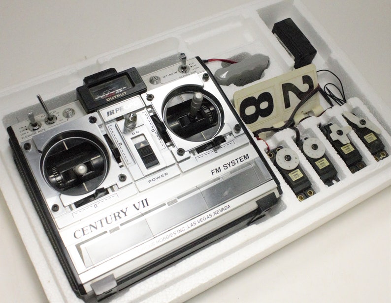 Vintage Radio Control Century VII PCM RC Set With 4 Servos Setup Flying ...