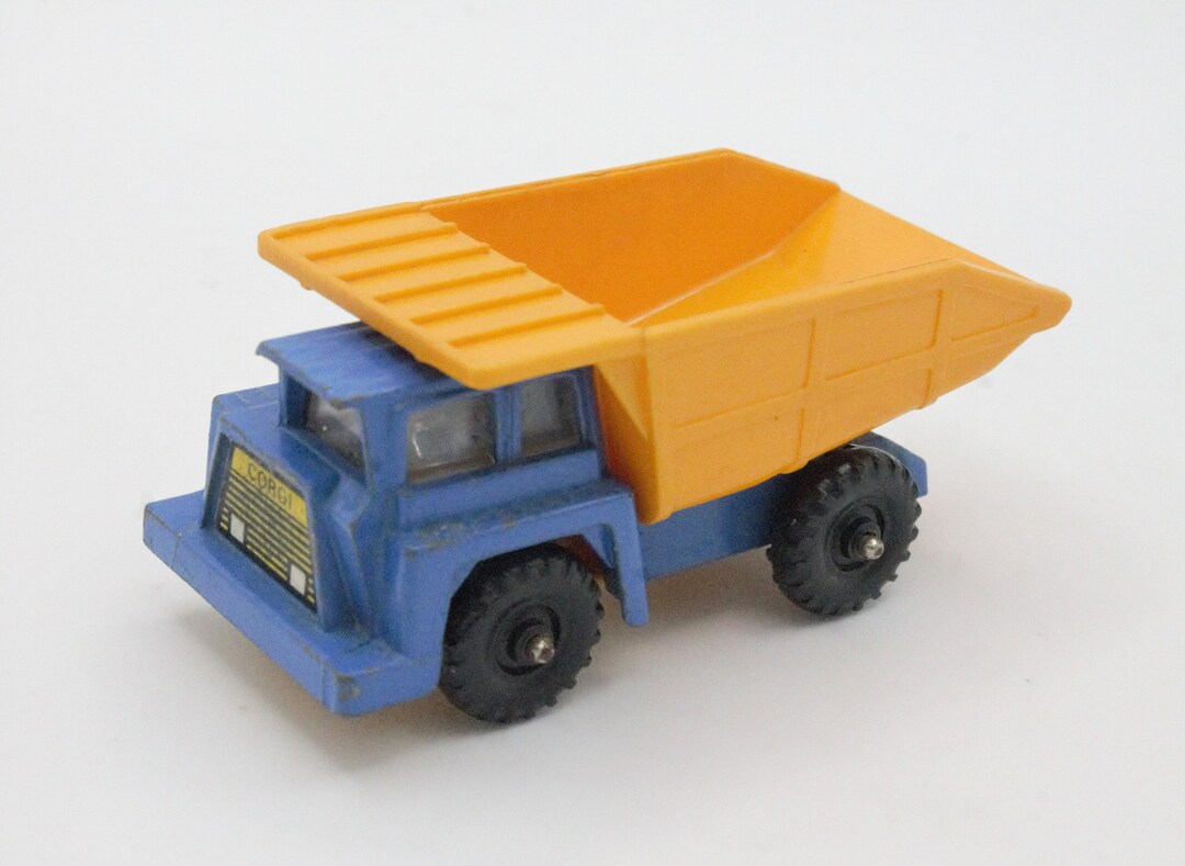 Vintage 1970s Corgi Dump Truck Miniature Corgi Juniors Dumper Die Cast ...