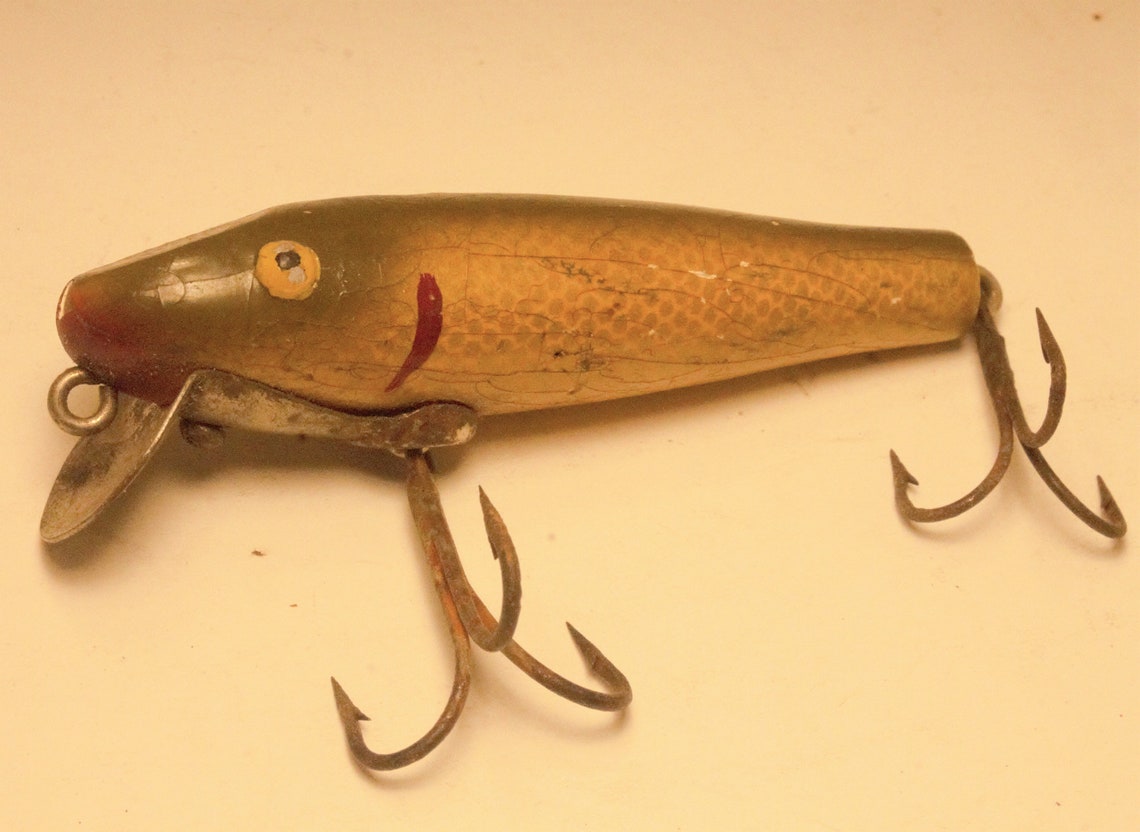 Vintage Fishing Lure 1950s Wooden Hand Painted Body | Etsy