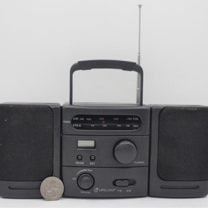 Vintage 1990s Mini Boombox Stereo Detachable Cloth Covered Speakers LCD ...