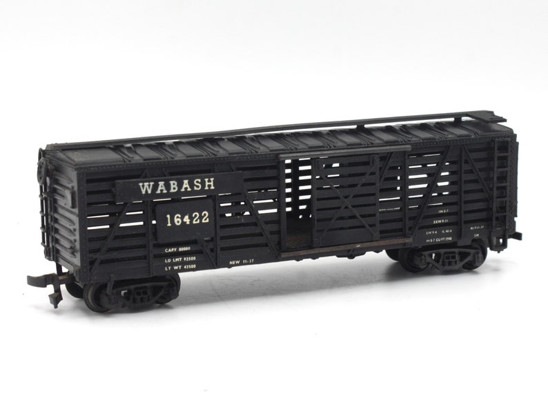 Vintage HO Scale Model Train Car Wabash Cattle Car Animal Transport ...