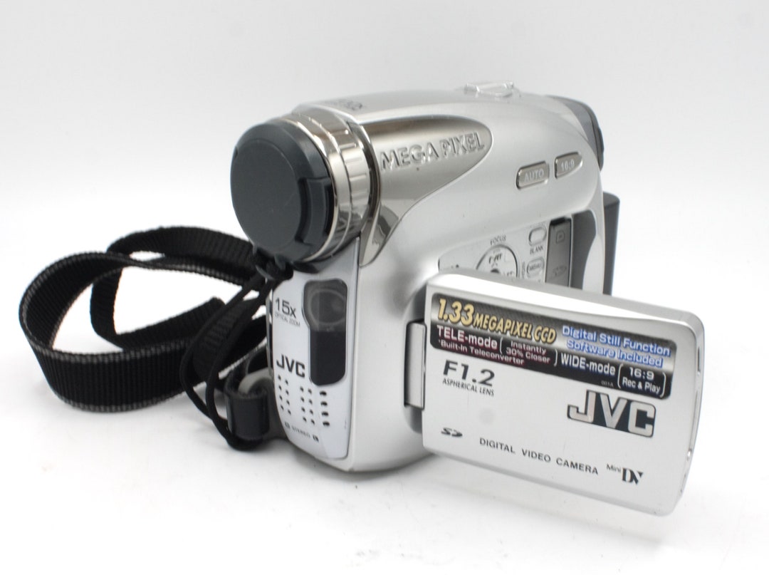 Vintage JVC Camcorder Mini Video Camera Recorder Color LCD Screen Micro Cassette VHS Player F1.2 ...