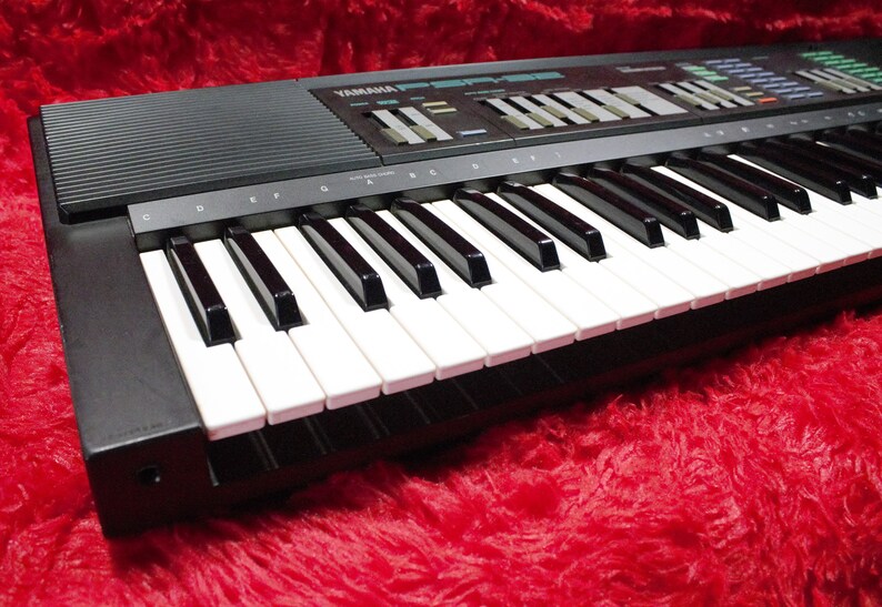 Vintage Yamaha Synthesizer PSR-32 Keyboard Electronic Piano - Etsy