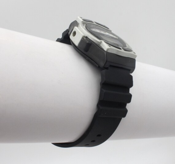 Vintage FM radio watch 1980s digital quartz watch FM … - Gem