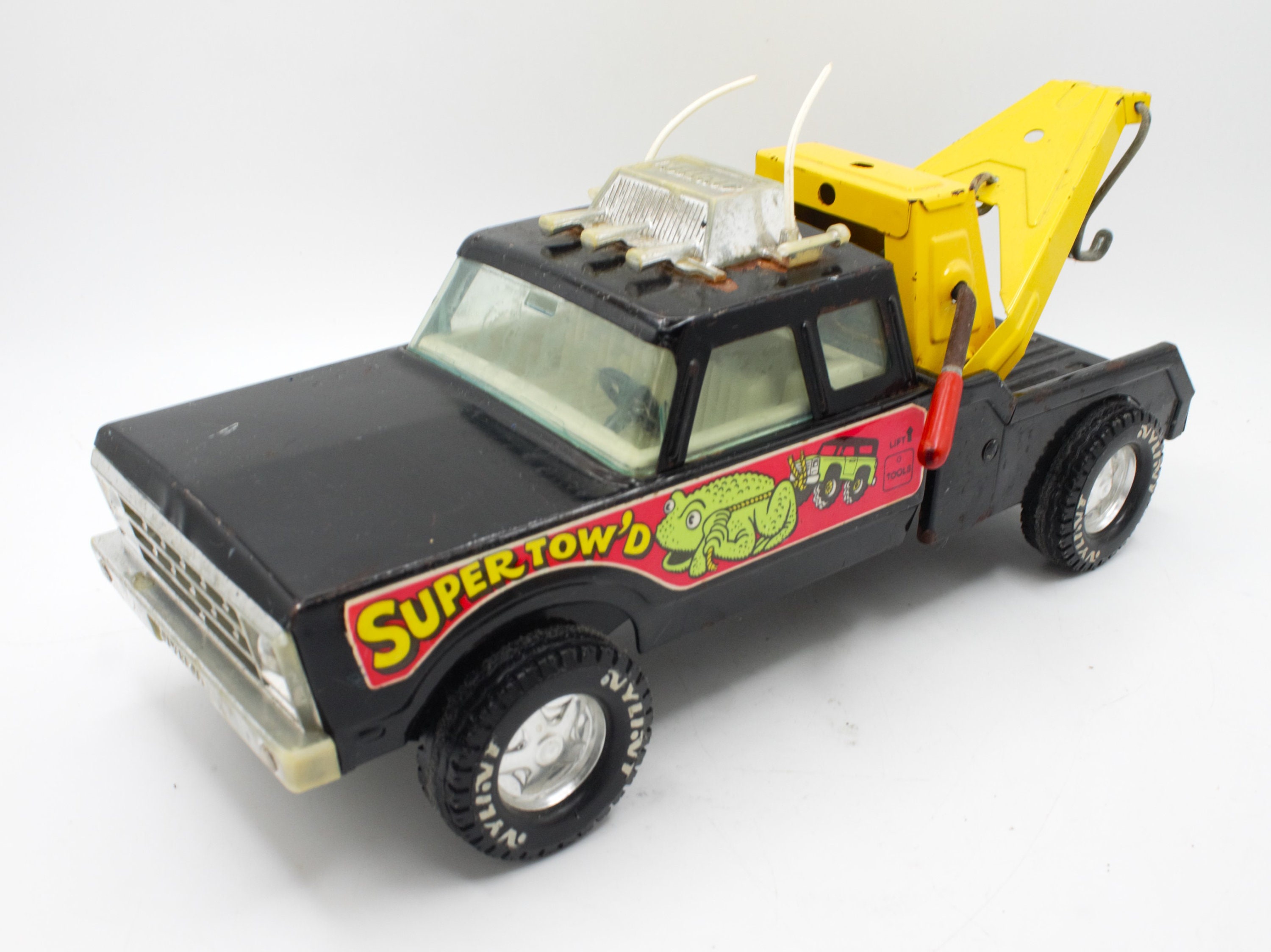Vintage 1970s Nylint Super Tow'd Tow Truck Black Steel With Lifting Tow ...