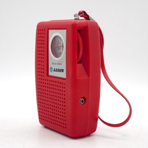 Vintage Transistor Radio Solid State AM Receiver Mini Pocket Audio Red ...