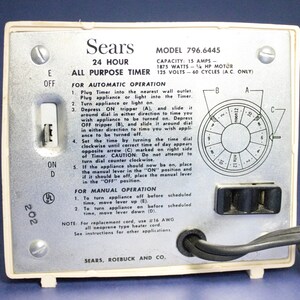Vintage Timer 24 Hour Electrical Outlet Lamp Light Timer Sears - Etsy