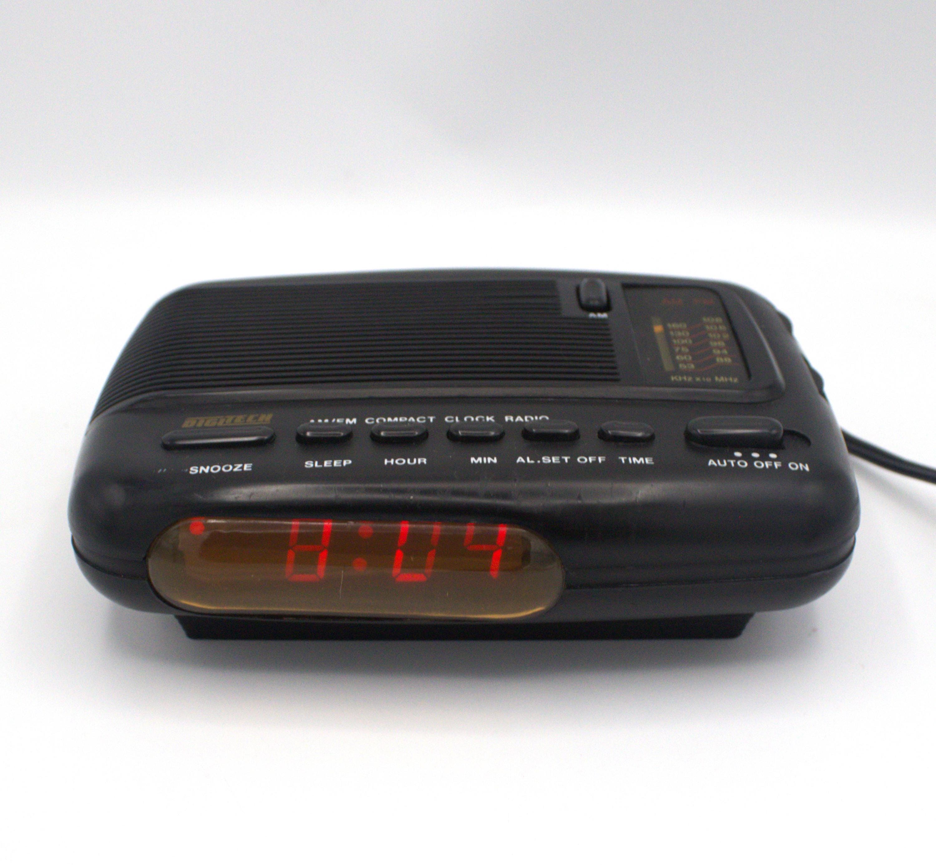 Vintage 1980s Digital Alarm Clock Radio AM/FM Receiver Red LED Lighted ...