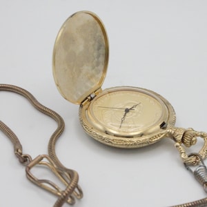 Vintage Pocket Watch Qvinto Centenario 1492-1992 Columbus Commemorative ...