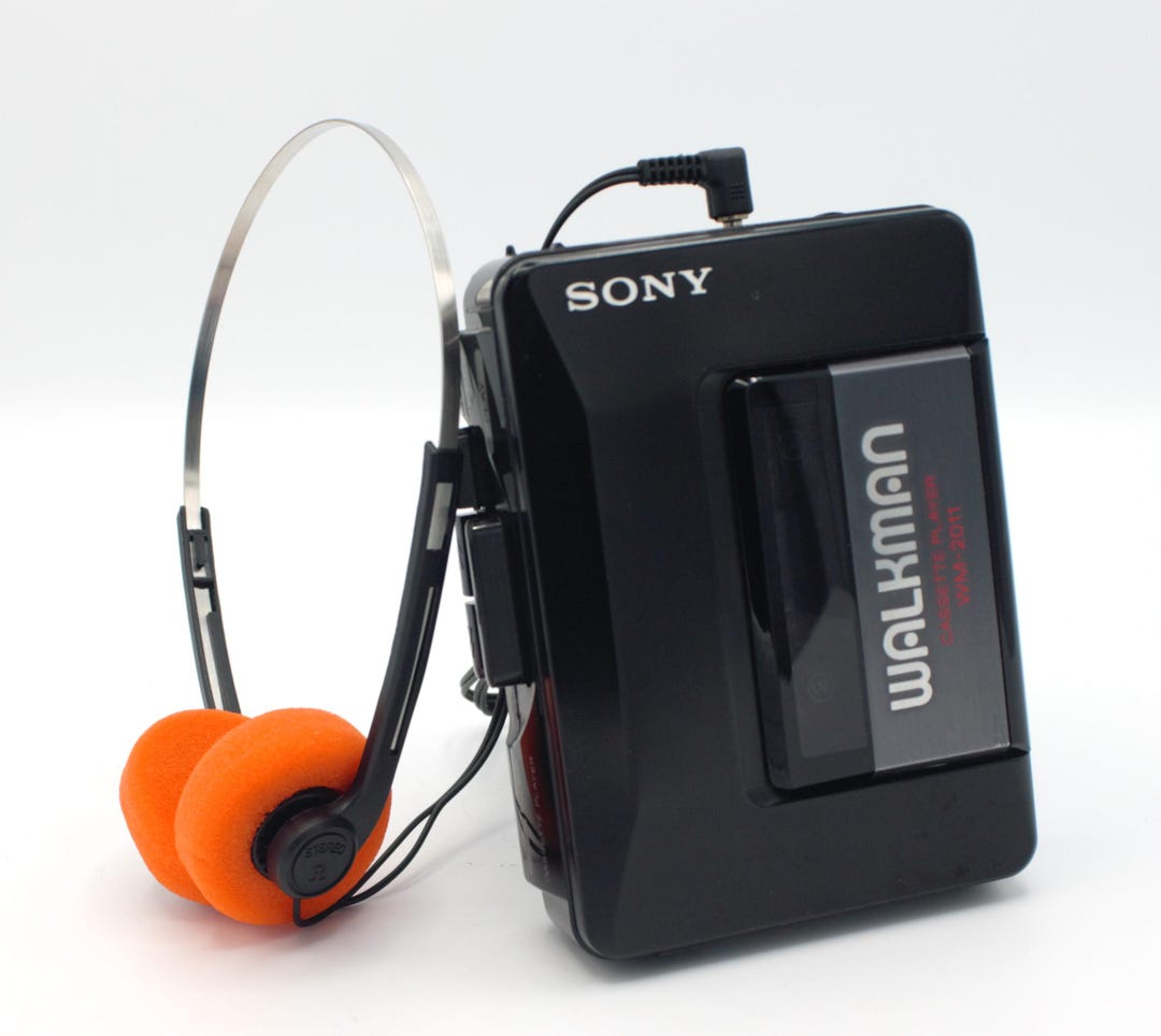 Vintage Sony Walkman Personal Stereo Cassette Tape Audio Music Player ...