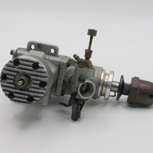 Vintage Irvine 40 RC Model Airplane Engine Made in England Side Exhaust ...