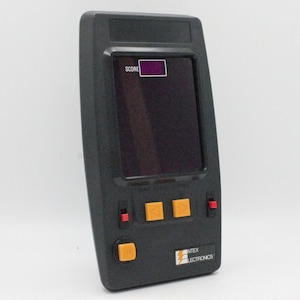 Vintage Space Invaders Handheld Arcade Video Game Red LED Digital Light ...