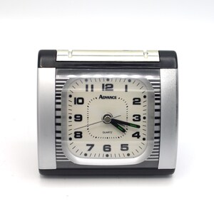 Vintage Alarm Clock Analog Dial Electronic Quartz Movement With Second ...