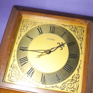 Vintage Wall Clock Sunbeam Electric Analog Dial Wood Frame Gold and ...