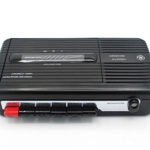 Vintage 1980s GE Audio Cassette Tape Recorder Player Built in ...