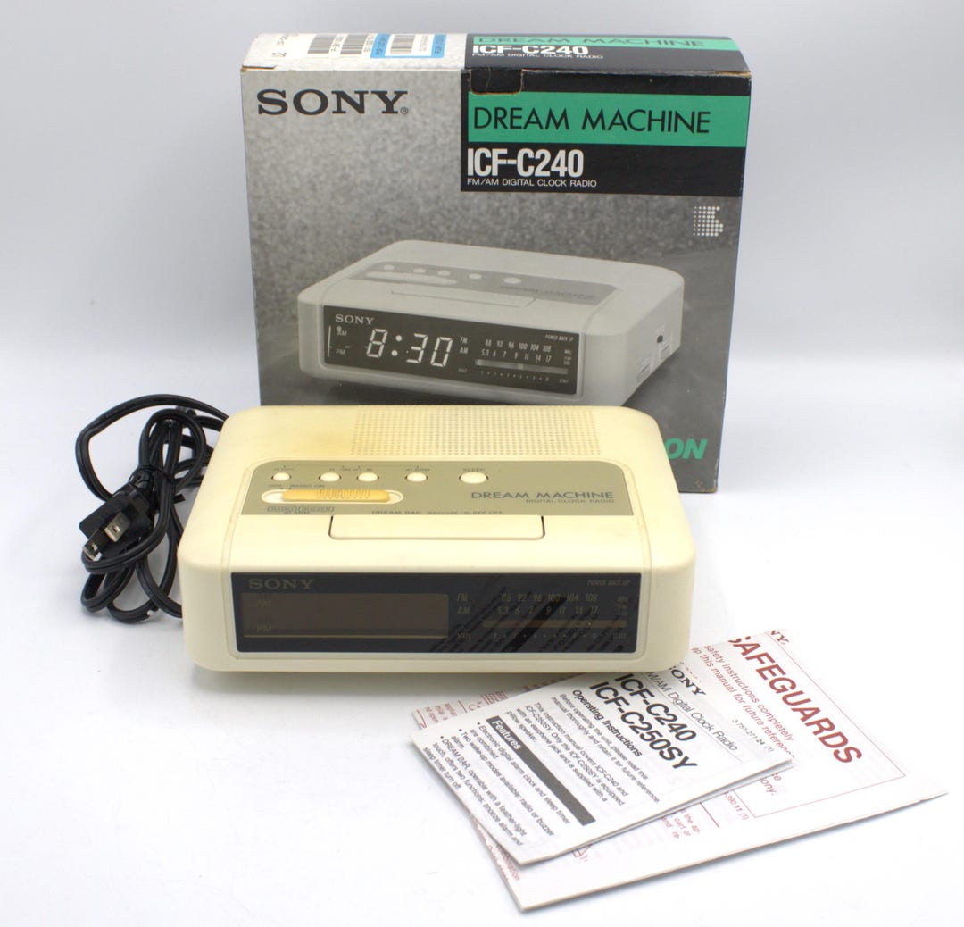 Vintage Sony Dream Machine Digital Alarm Clock Radio Fm-am Receiver Red ...