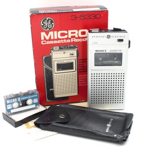 Vintage 1980s GE Micro II Micro-cassette Tape Recorder Built in ...