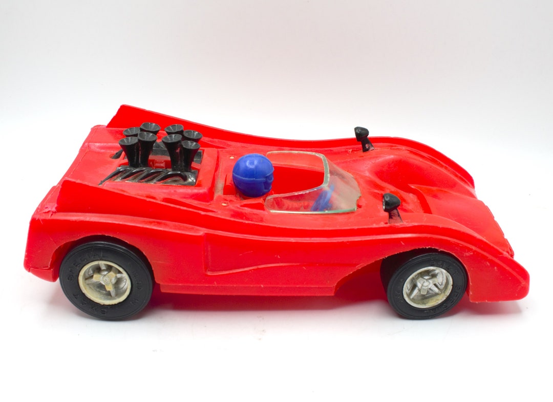 Vintage 1970s Racecar Bright Red Plastic F1 Formula Racing Toy Car ...