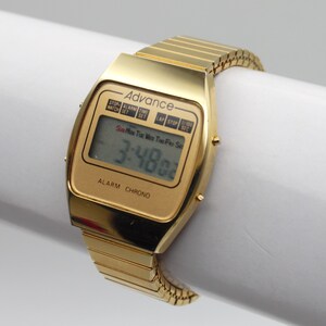 Vintage 1980s Digital Watch Polished Gold Tone With Chronograph Stop ...