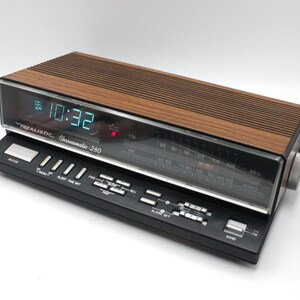 Vintage Digital Alarm Clock Radio Realistic Chronomatic 260 Blue ...
