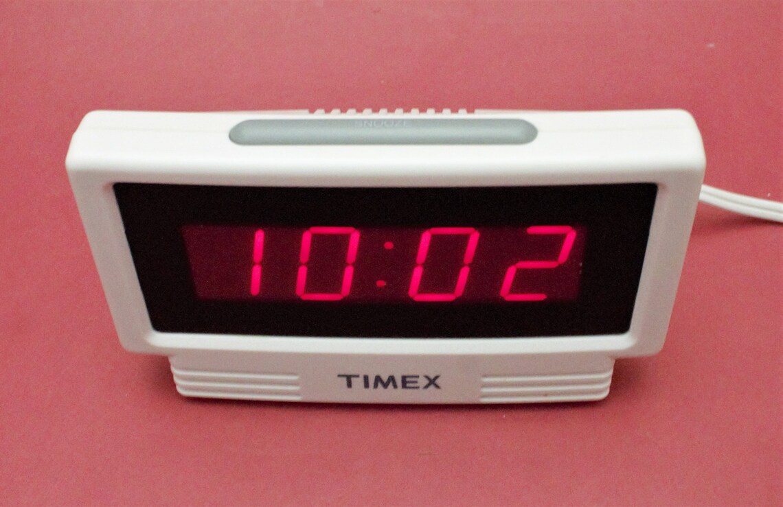 Vintage Digital Alarm Clock Wakes to Birds Ocean or Buzzer - Etsy