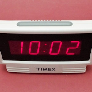 Vintage Digital Alarm Clock Wakes to Birds Ocean or Buzzer - Etsy
