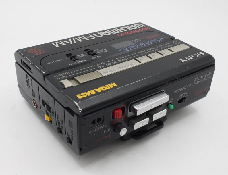 Vintage 1980s Sony Walkman Stereo Cassette Tape Player and Recorder FM ...