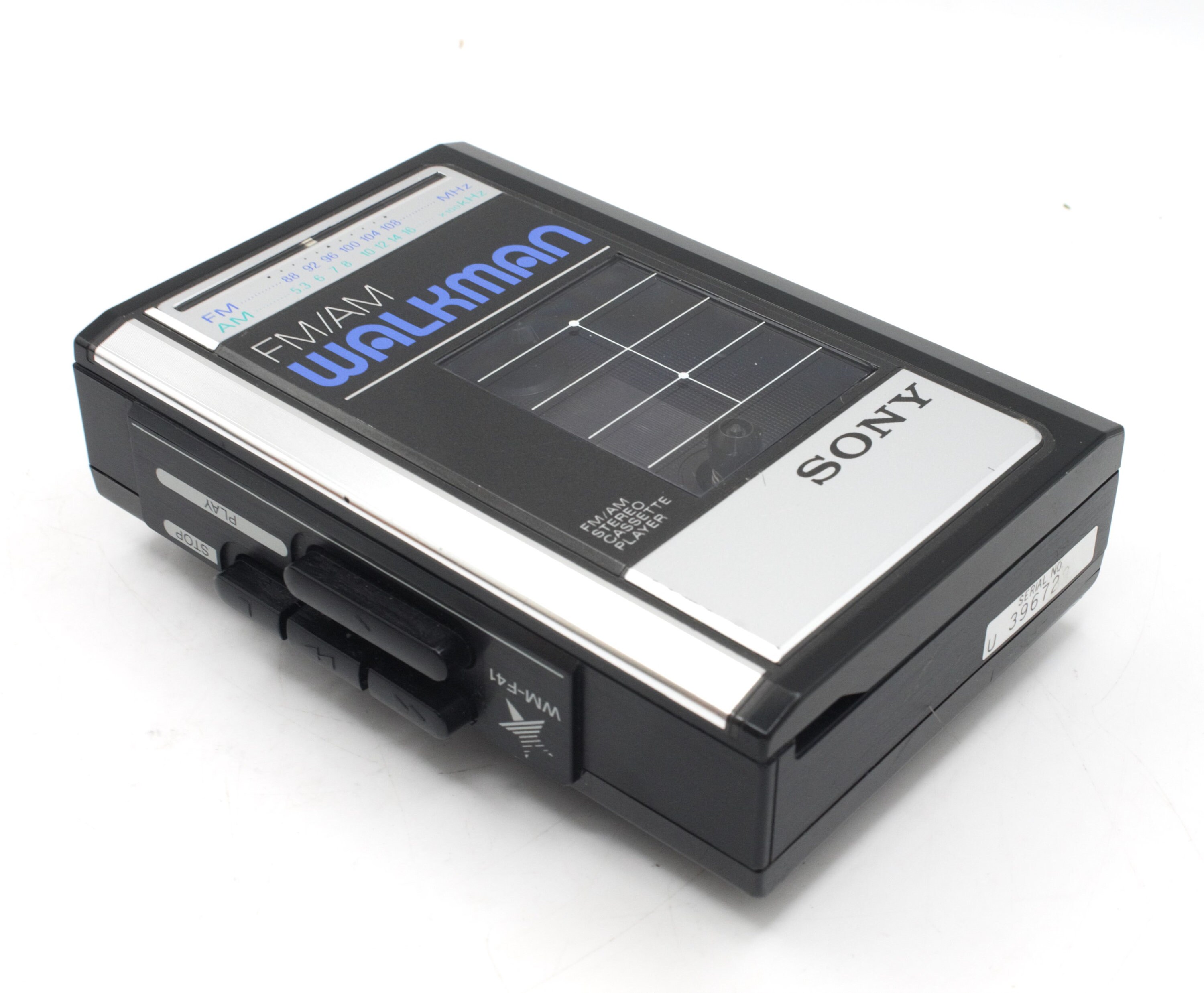 Vintage 1980s Sony Walkman Stereo Cassette Tape Player FM/AM Radio ...