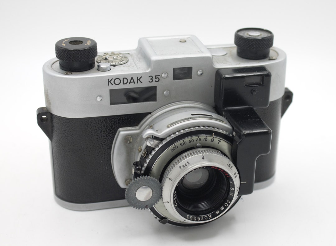 Vintage Kodak 35 Camera Roll Film Photography Steel Aluminum Mechanical ...