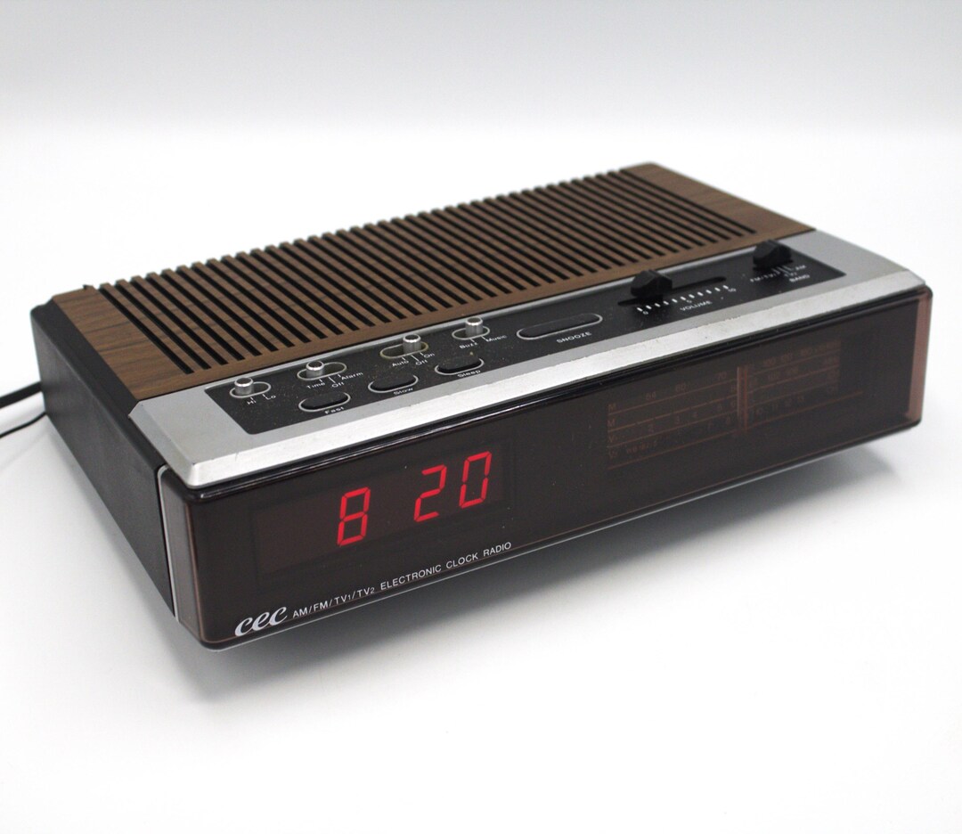 Vintage 1980s Digital Alarm Clock Radio AM/FM Receiver Mod 80s ...