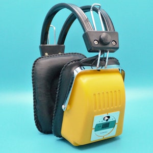 Vintage 1970s Stereo Headphones AM/FM Radio Bright Disco Yellow Solid ...